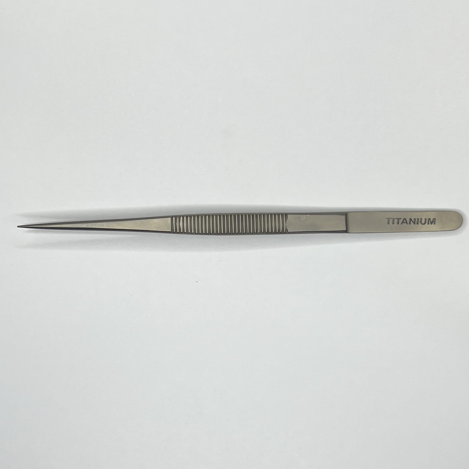 Titanium Tweezer – Long Ultra Fine Serrated Tips & Serrated Handle ...